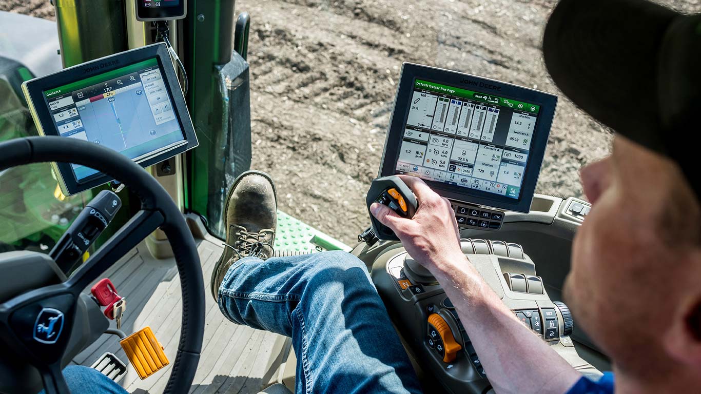 8R, 8RT, and 8RX Cab Packages | John Deere Australia